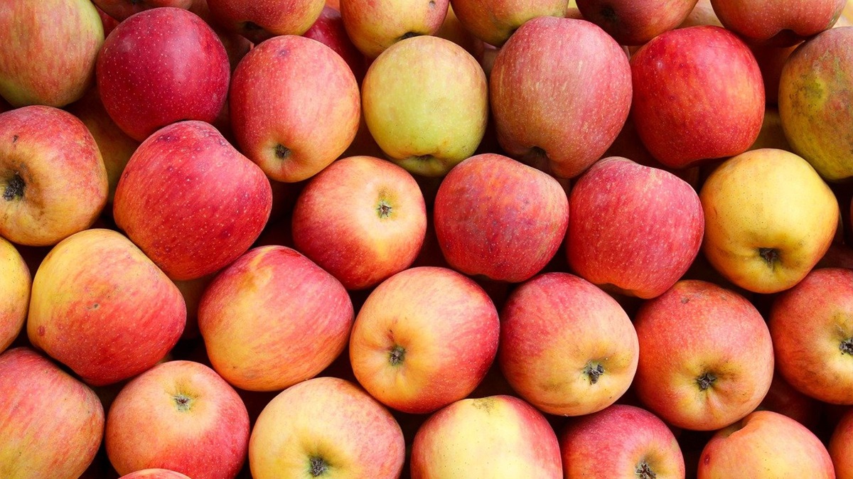 Flowpack Packaging for Apples