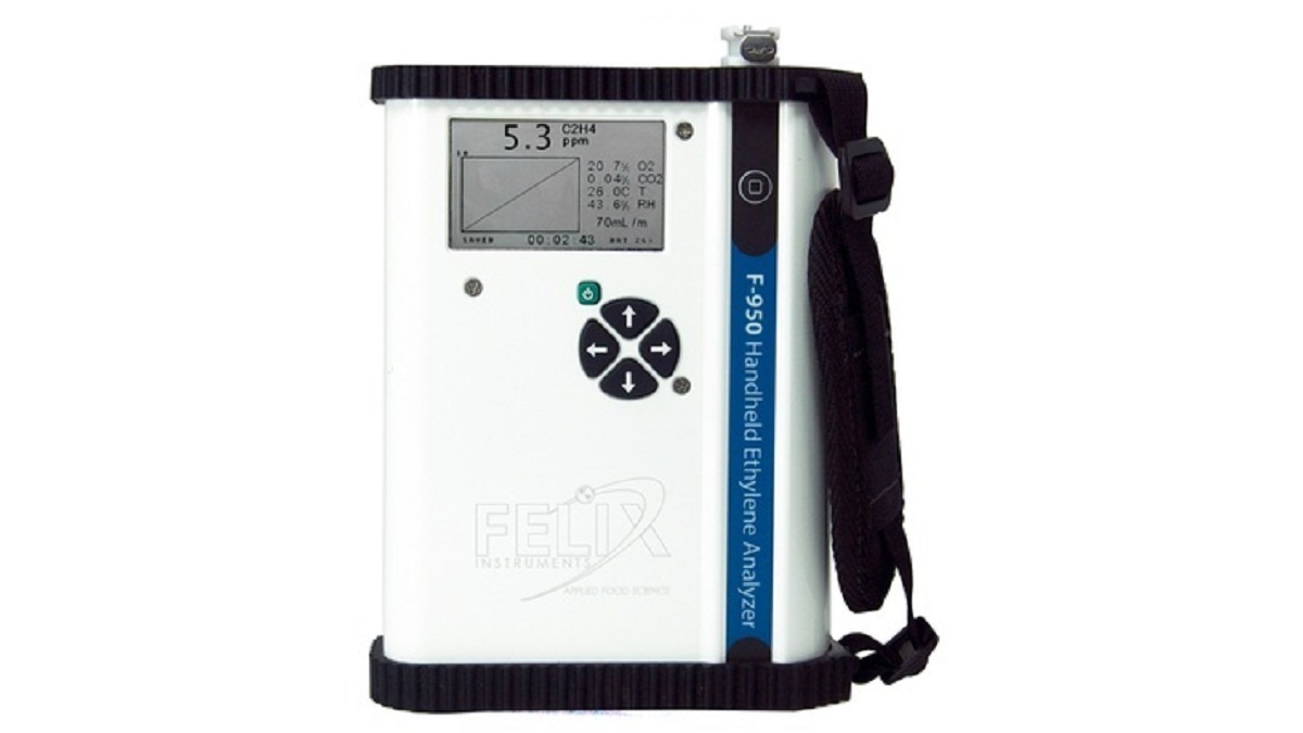 F-950 Handheld Ethylene Analyzer, also measuring CO2 and O2